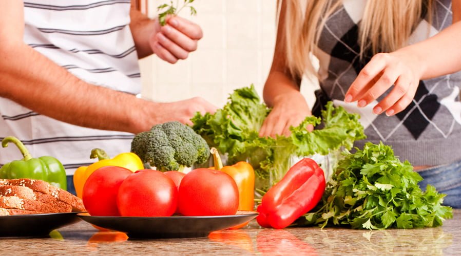 3 Ways To Get Along With The Vegan In Your Life - HoneyColony